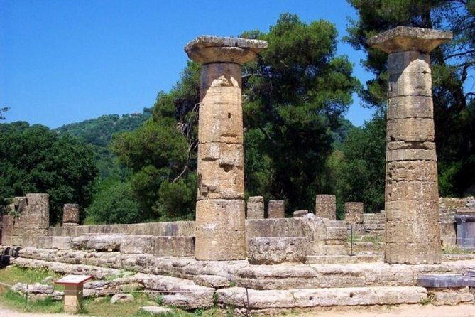 Private Olympia tour (4.5 hours) - What Makes This Tour Special?