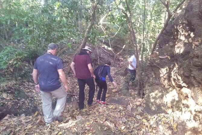 Private One Day Exploration at Thousands of Linga, Kbal Spean and Lady Temple - Discovering Kbal Spean: The River of a Thousand Lingas