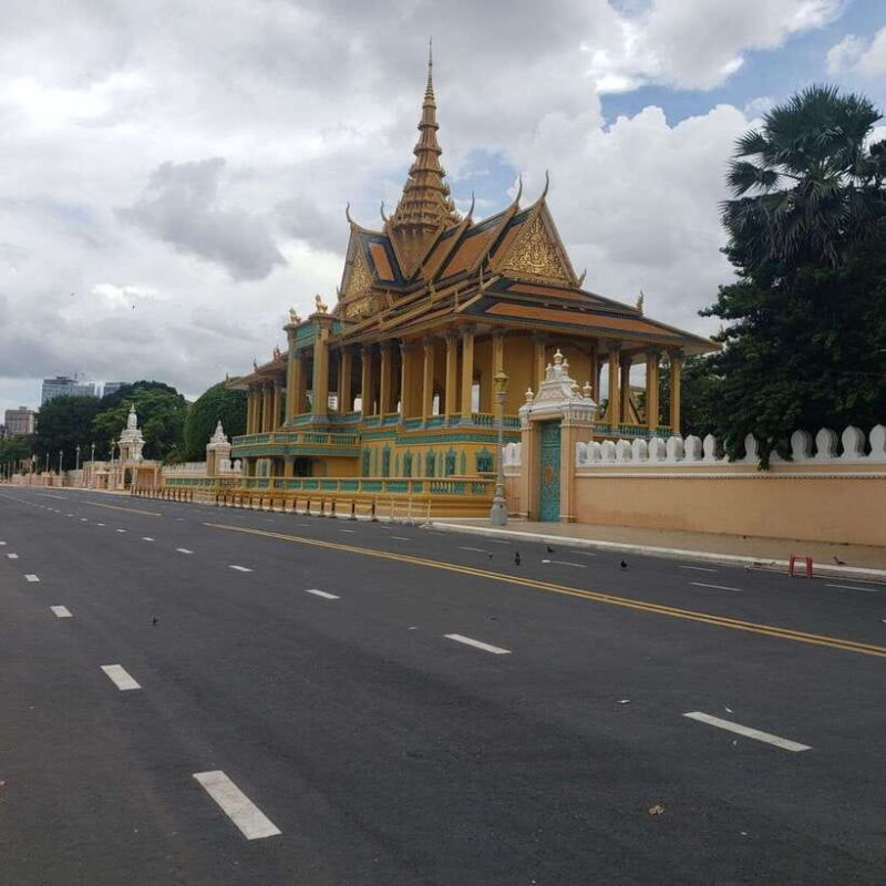 Private One Day Tour in Phnom Penh - Key Points
