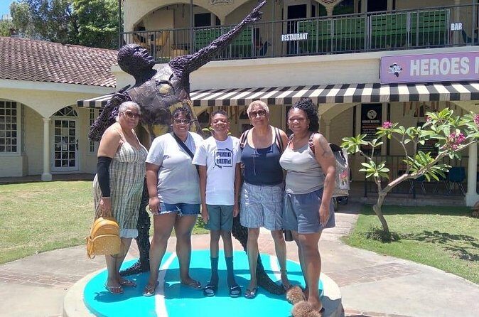 Private One-Way and Roundtrip Airport Transfer to Montego Bay Hotels - Who Would Benefit Most?