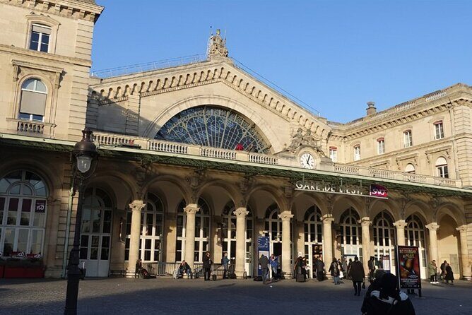 Private One Way Transfer from Railways Station to Hotel in Paris - Key Points