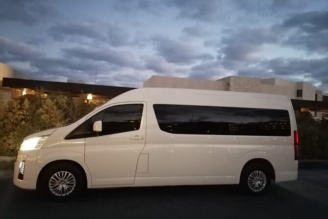 Private one-way trip from the airport to all hotels in Los Cabos - The Experience in Detail