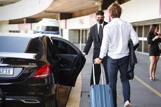 Private Oneway Airport Transfer London to London Heathrow Airport - A Practical Look at London to Heathrow Private Airport Transfers