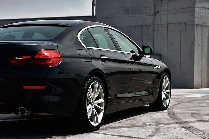 Private Oneway Airport Transfer London to London Heathrow Airport - Real Traveler Experiences