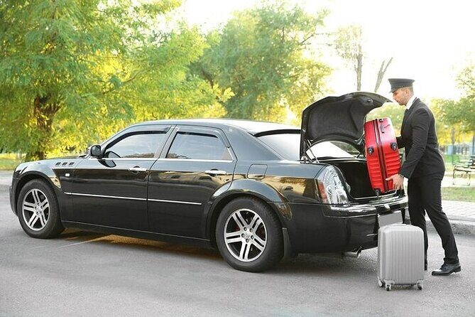 Private Oneway Airport Transfer London to London Heathrow Airport - Comparing and Choosing Your Transfer