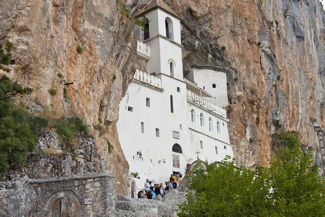 Private Ostrog Monastery and Black Lake Tour - Key Points
