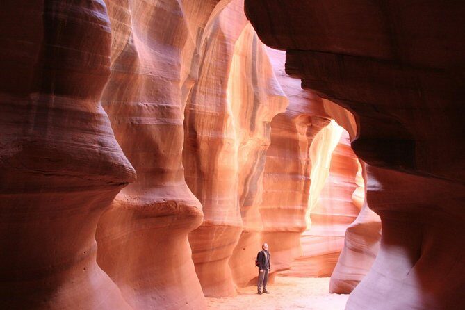 Private Overnight Tour to Antelope Canyon, Horseshoe Bend Zion from Las Vegas - Who Should Consider This Tour?
