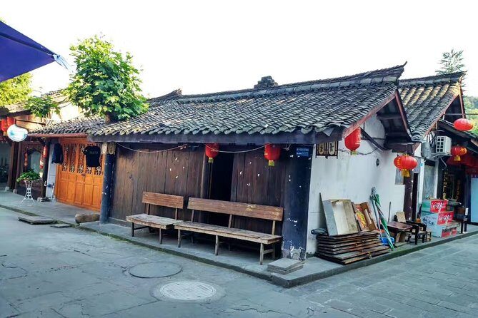 Private Overnight Tour to Langzhong Old Town from Chengdu - Who Should Consider This Tour?