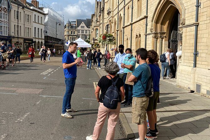 Private | Oxford Uni Walking Tour w/opt New College Entry - The Sum Up