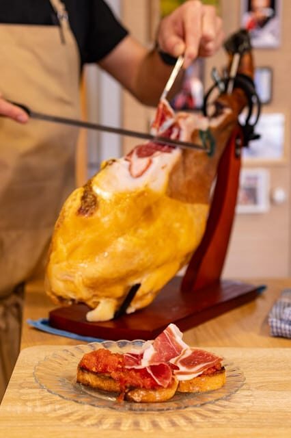 Private Paella & Tapas Cooking Class in a Local Chef's Home - In-Depth: Breakdown of the Experience