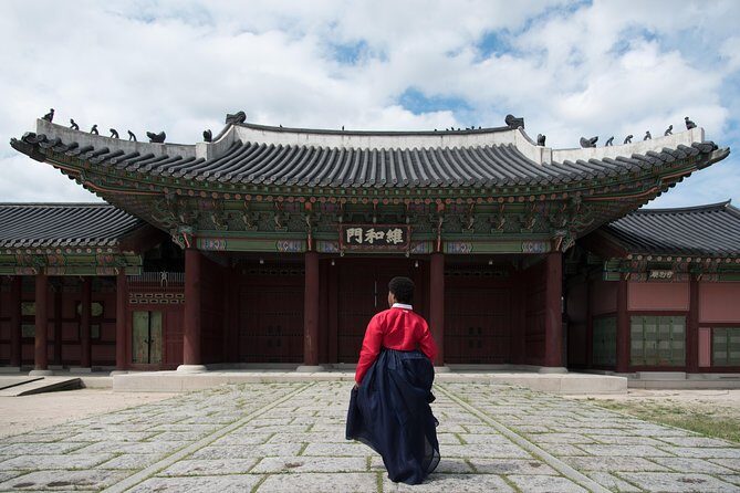 Private Palace Photo Shoot in Seoul with a Photographer - Key Points