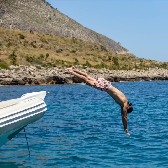 Private Palermo: Day Tour Palermo Mondello - FAQ