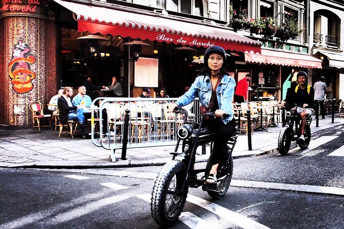 Private Paris electric bike ride with video - Who Will Love This Tour?