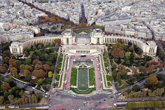 Private Paris one way arrival OR departure airport transfer - Key Points