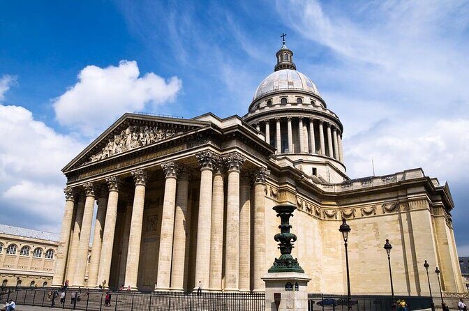 Private Paris Walking Tour with Tour Guide - Key Points