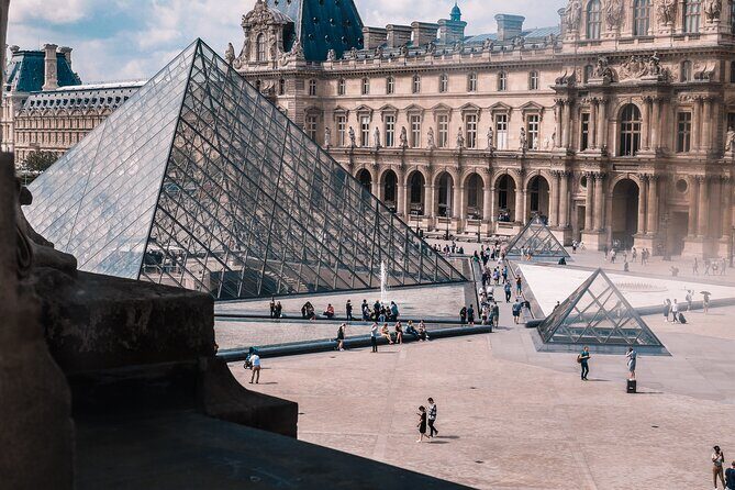Private Paris Walking Tour with Tour Guide - The Practical Side: Timing, Group Size, and Value