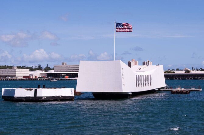 Private Pearl Harbor and Historic Honolulu Day Trip in Oahu - Exploring the Pearl Harbor and Honolulu Private Day Trip: A Practical Guide