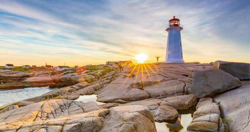 Private Peggy's Cove & Halifax City Sightseeing 6 hrs. - Practical Details and Comfort