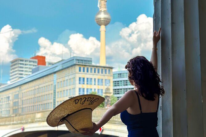 Private Personalized Photoshoot in Berlin - What Makes This Experience Stand Out?