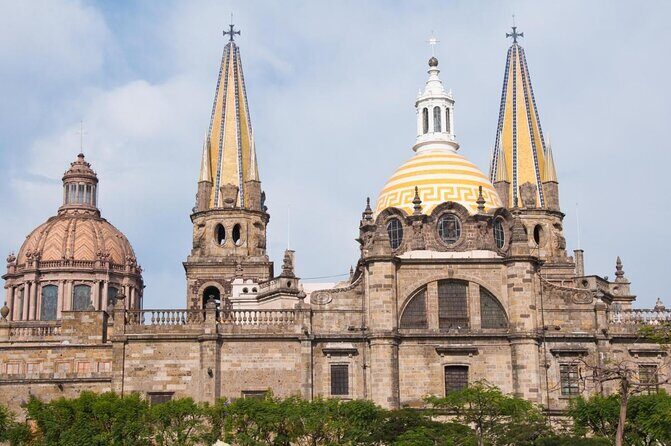 Private Photo Session in the City of Guadalajara - What’s Unique About This Photo Tour?