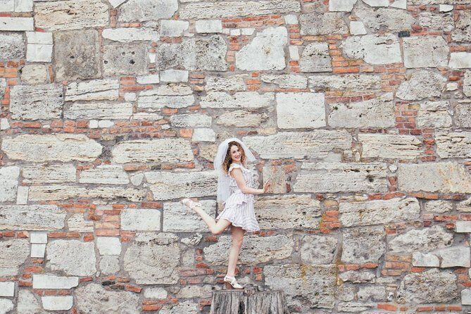 Private Photo Session with a Local Photographer in Budapest - Practical Tips for Booking and Enjoying Your Session