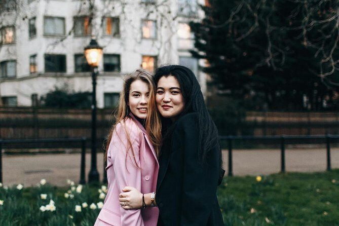 Private Photo Session with a Local Photographer in Cambridge - FAQ