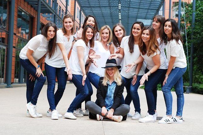 Private Photo Session with a Local Photographer in Lyon - The Experience Details
