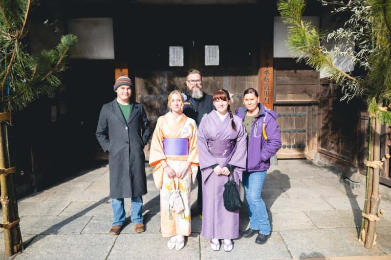 Private photo sessions throughout Japan - The Sum Up