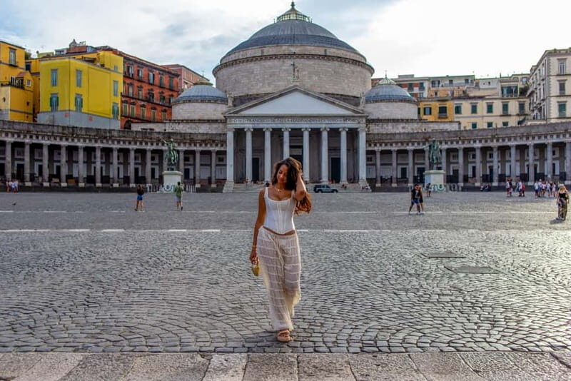 Private Photo Shoot in Naples with a Local Photographer - Key Points