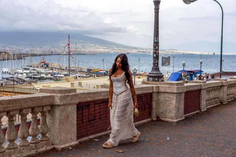 Private Photo Shoot in Naples with a Local Photographer - The Setting and What to Expect