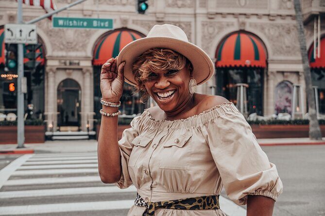 Private Photo Walk in Los Angeles - with Personal Photographer and Color Stylist - In The Sum Up