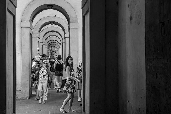 Private Photographic Experience in Florence minimum 2 people - Meeting Point and Practical Details