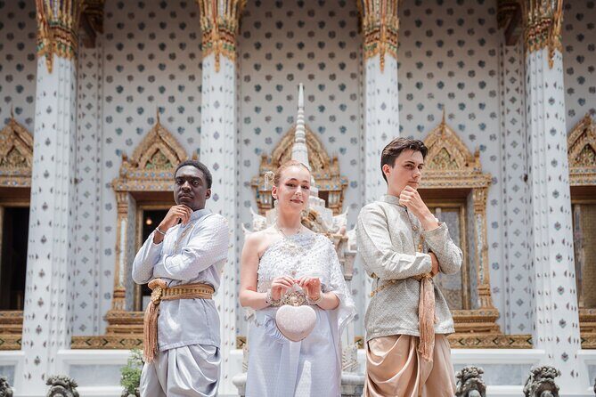 Private Photoshoot at Wat Arun with Professional Photographer - Key Points