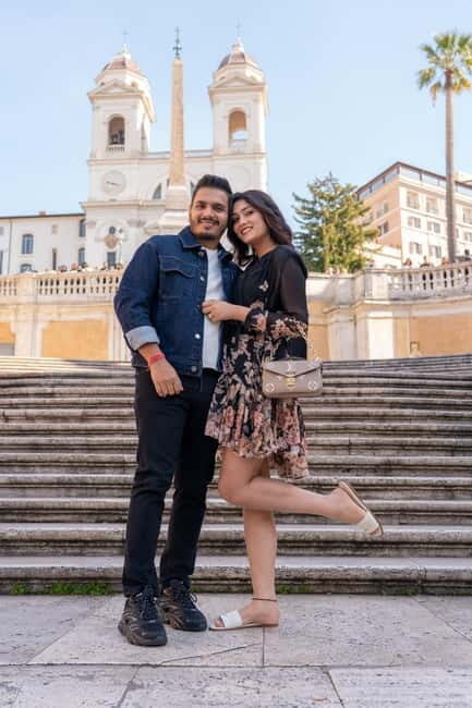 Private Photoshoot in Central Rome with Local Photographer - FAQs