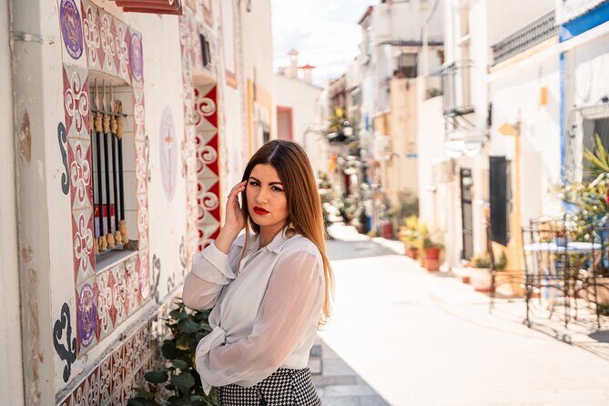 Private Photoshoot in English at Alicante's Best Locations - Discovering Alicante with a Private Photographer