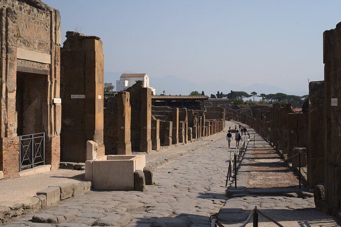 Private Pompeii, Horse Riding & Lunch Tour w/ Pick up included - Who Should Consider This Tour?