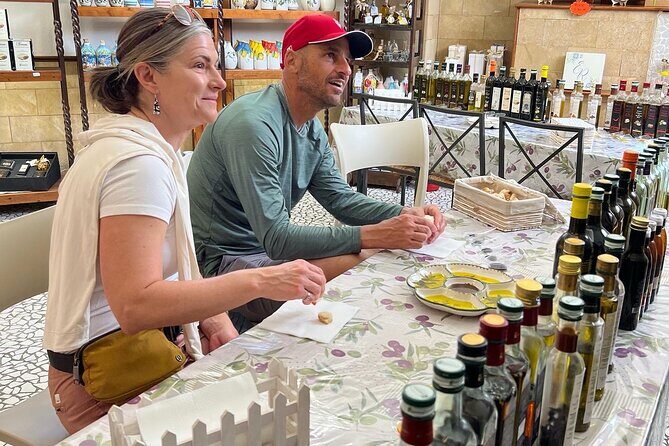 Private Pompeii Tour with lunch and Olive Oil Factory Experience - Transportation and Comfort