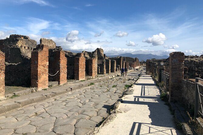 Private Pompeii Tour with lunch and Olive Oil Factory Experience - The Sum Up: Who Should Consider This Tour?