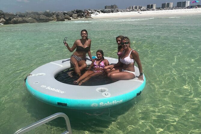 Private Pontoon in Crab Island with Captain - Who Would Love This Tour?