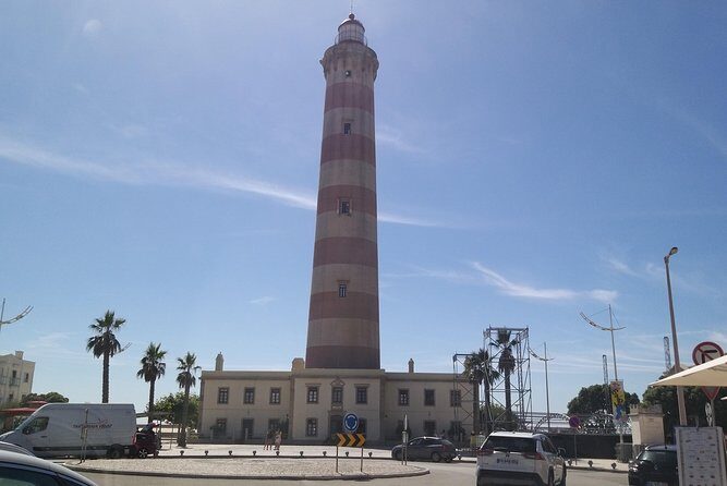 Private Porto to Lisbon Tour  Customize Your Journey! - Coastal Towns: Nazaré and Peniche