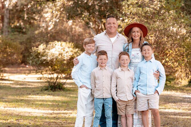Private Professional Holiday Photoshoot in Charlotte - What is the Private Holiday Photoshoot in Charlotte?