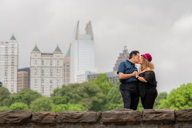 Private Professional Holiday Photoshoot in Houston - Why Choose a Private Photoshoot in Houston?