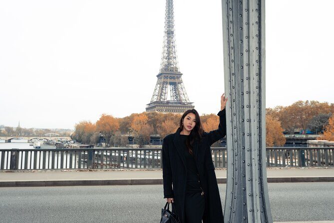 Private Professional Photoshoot near the Eiffel Tower in Paris - Booking, Cancellation, and Flexibility