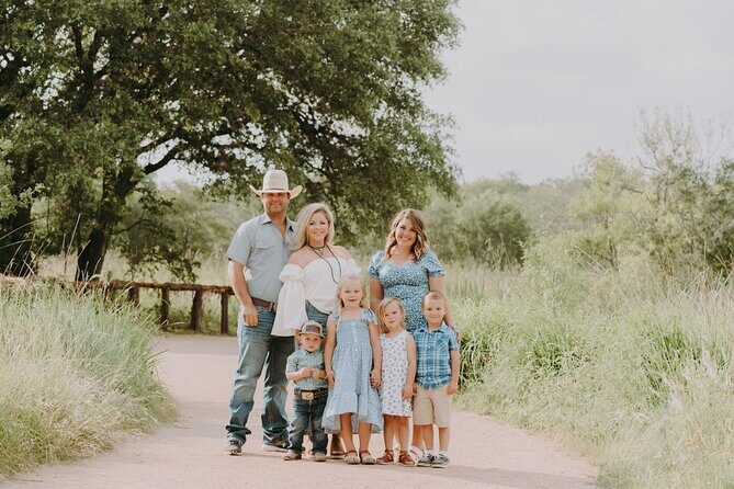 Private Professional Vacation Photoshoot in Savannah - FAQs