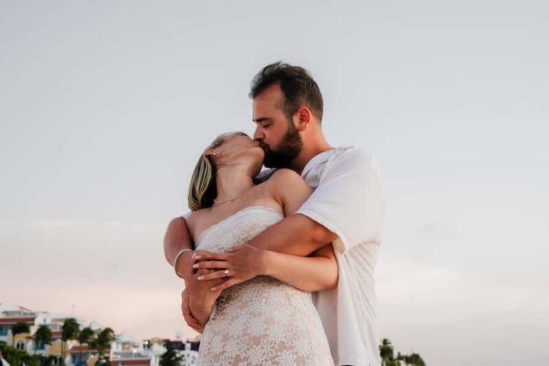 Private Professional Vacation Photoshoot in Tampa - Who Will Love This Experience?