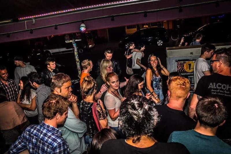 Private Pub Crawl Stockholm With VIP Entry - FAQs