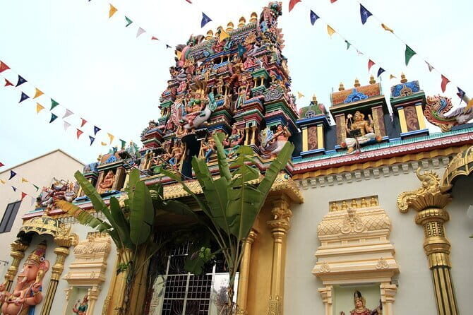 Private Pulau Penang Tour Trails to Racial Harmony - Key Points