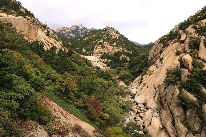Private Qingdao Laoshan half day tour with one bottle of Tsingdao beer as gift - FAQ