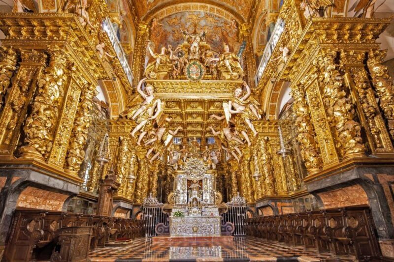Private Religious Tour to Santiago Compostela & Braga - FAQs