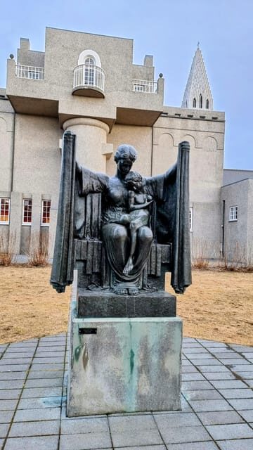Private Reykjavik Art Walking Tour - Detailed Breakdown of the Tour Experience
